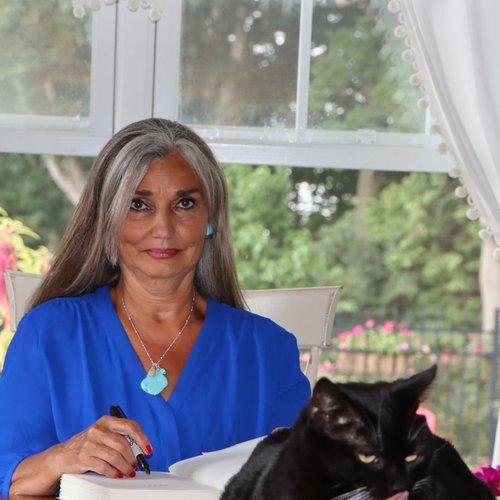 CLUB DE LECTURA BETTY - Bai Bada Librería